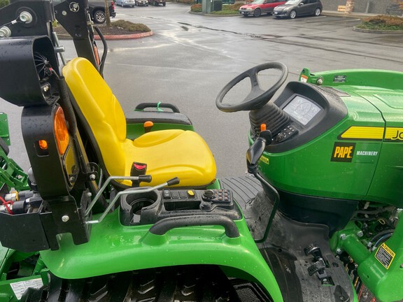 2022 John Deere 3046R | Papé Machinery Agriculture & Turf