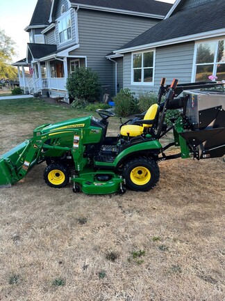 Used Compact & Sub-Compact Tractors for Sale | Papé Machinery