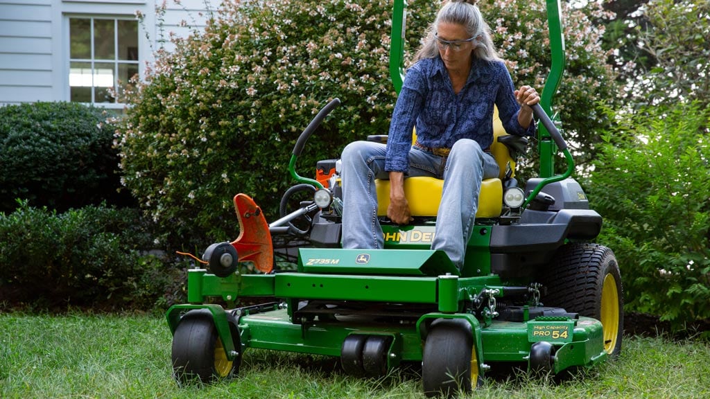 John Deere Z700 Series Zero Turn Mowers | Lawn Mowers | PMAT
