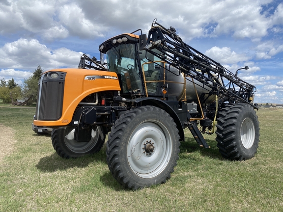 Used Agricultural Crop Sprayers & Applicators for Sale | Papé Machinery