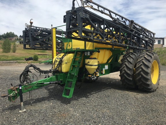 Used Agricultural Crop Sprayers & Applicators for Sale | Papé Machinery