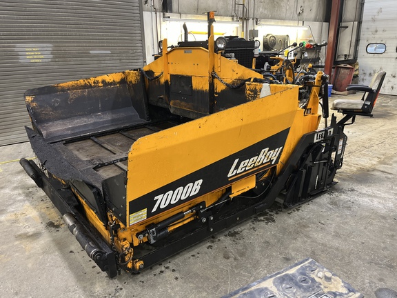 Used Paving Equipment for Sale | Papé Machinery
