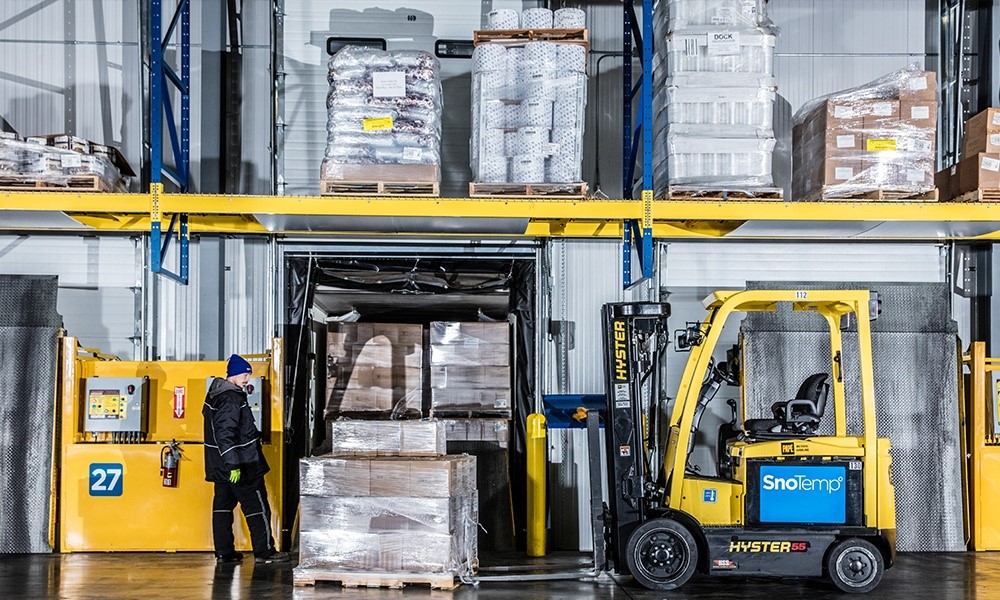 Social Distancing Strategies for the Warehouse | Engineered Products