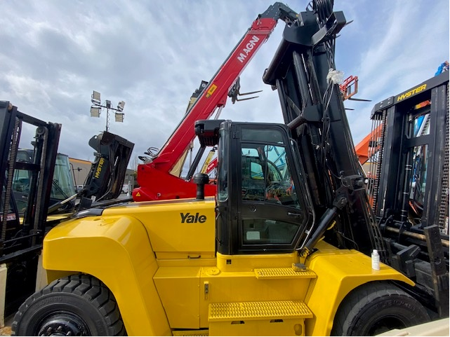 2018 Yale GDP360 | Papé Material Handling