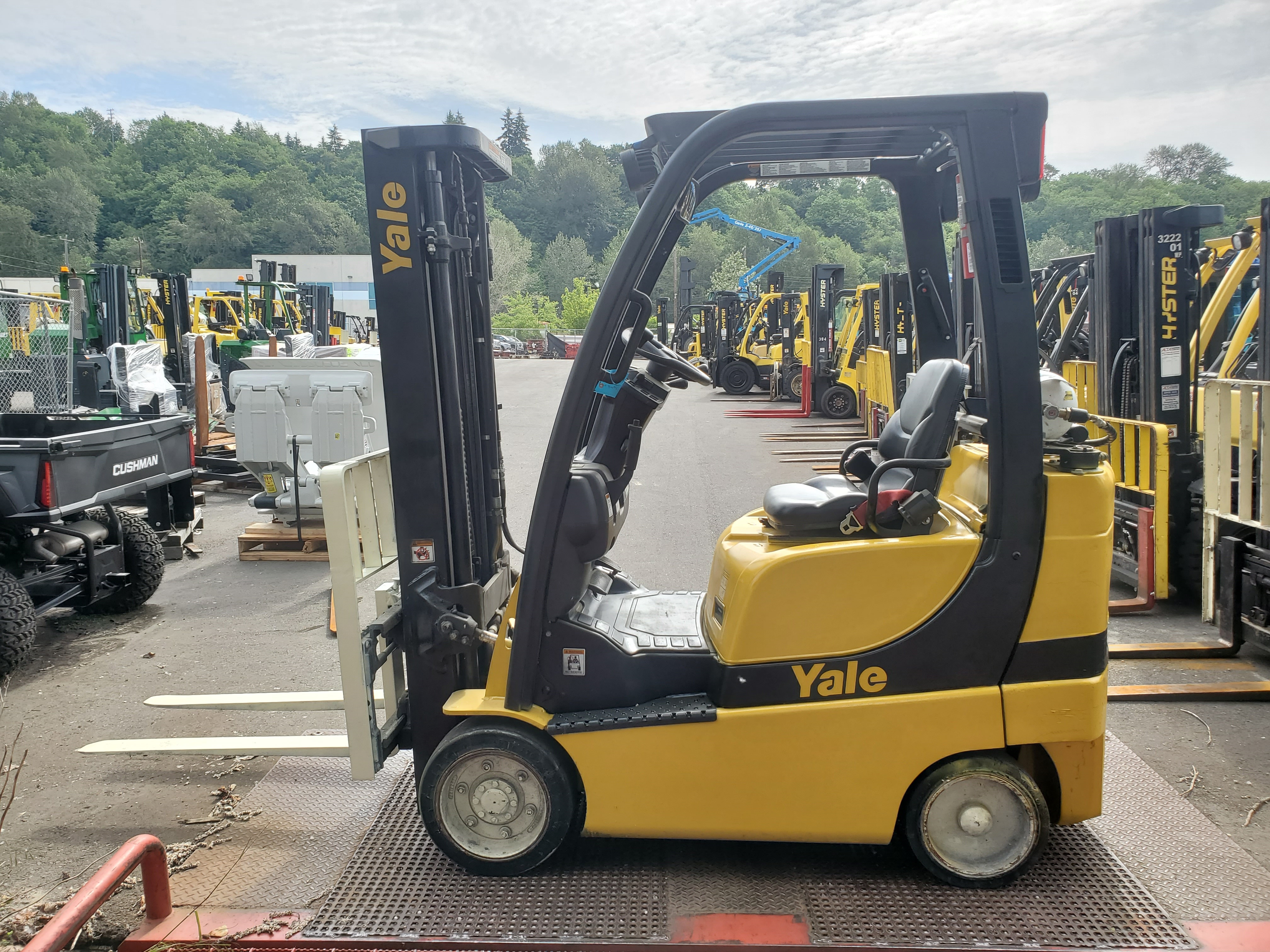 Used Material Handling Equipment for Sale | Papé Material Handling